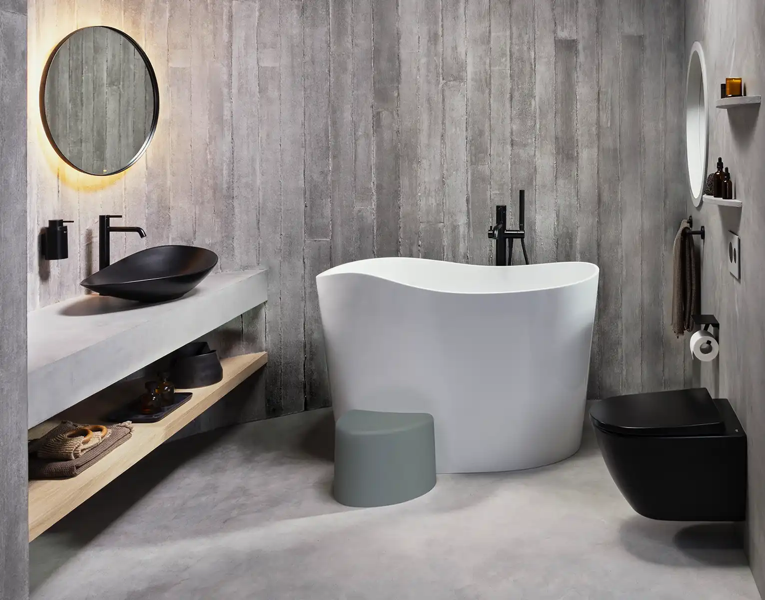 Roca expands the Ohtake - Salabaño collection